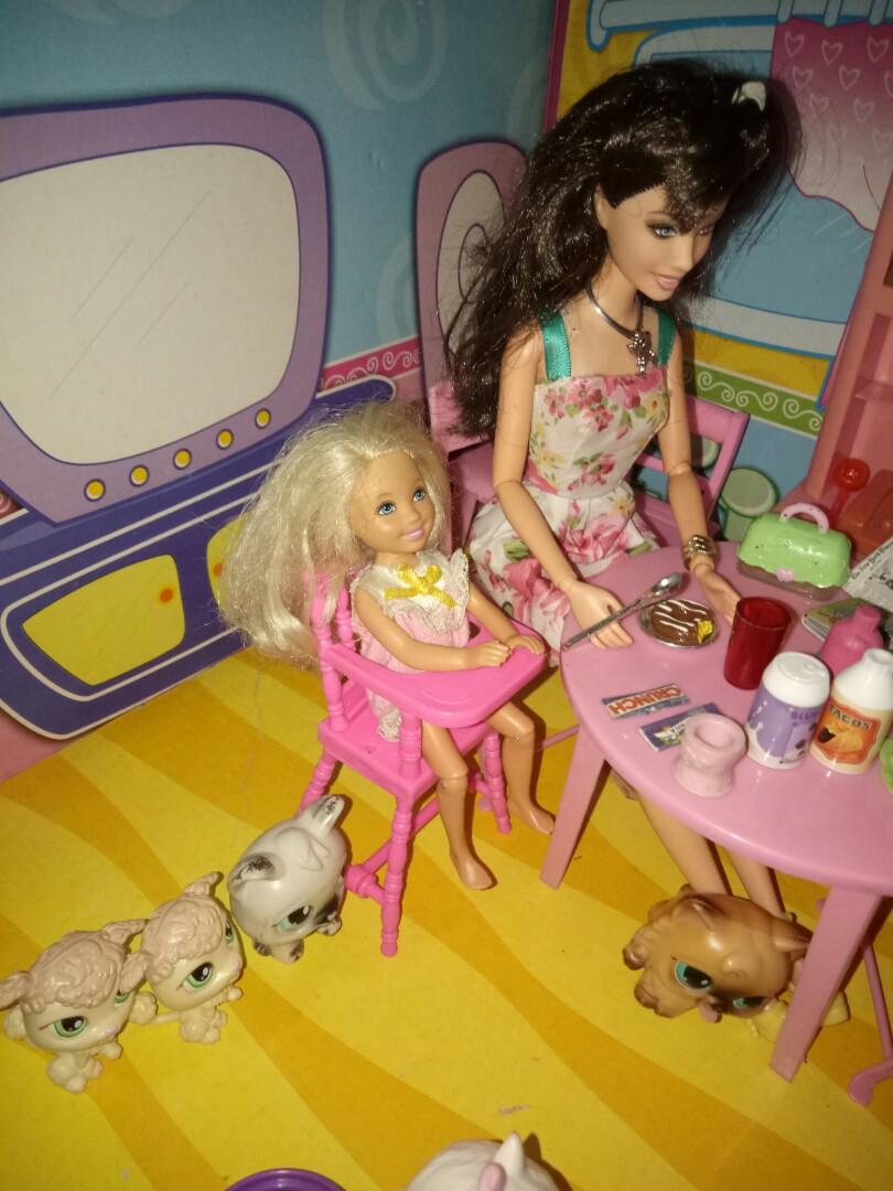 Barbie baby high chair toy, Babies & Kids, Infant Playtime on Carousell