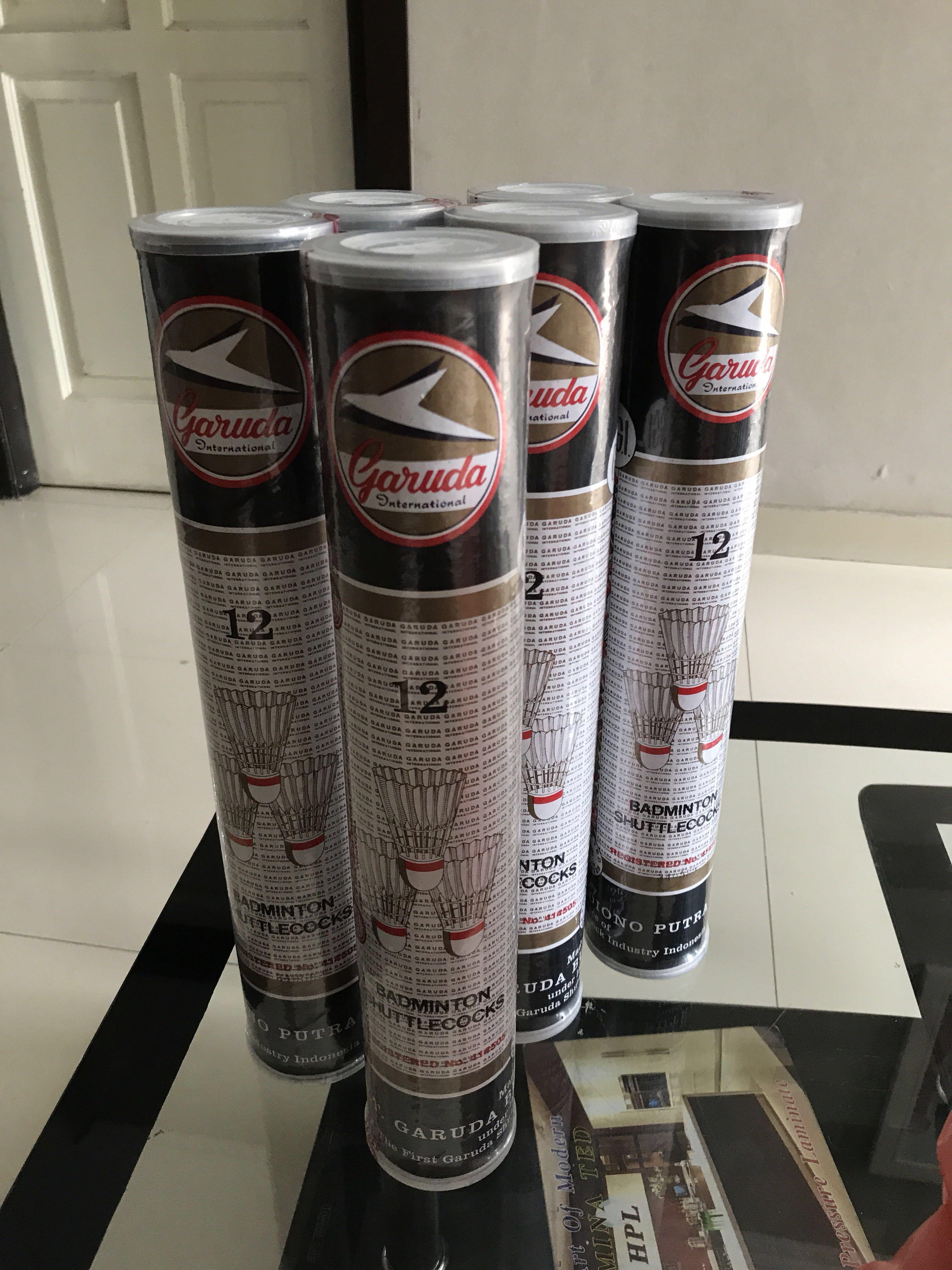 Garuda badminton shuttlecock (Indonesian brand), Sports Equipment ...