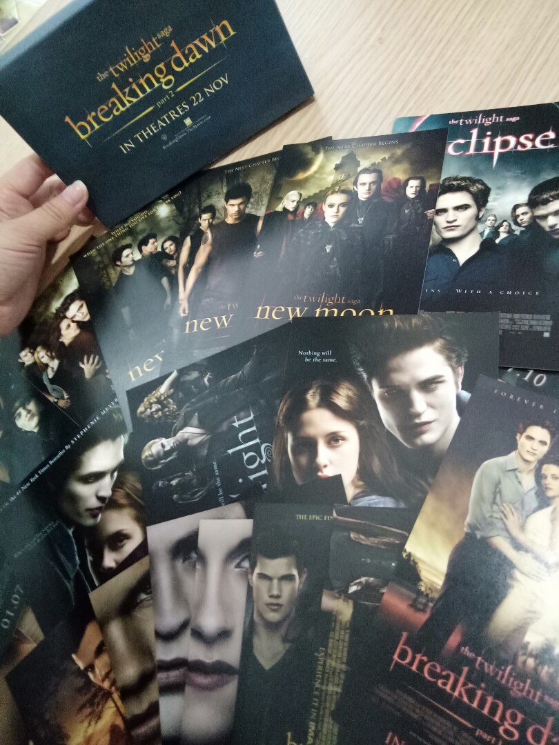 LIMITED EDITION The Twilight Saga Collectible Postcards, TV & Home ...