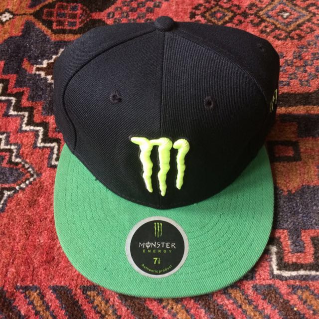 MONSTER ENERGY, Men's Fashion, Watches & Accessories, Socks on Carousell