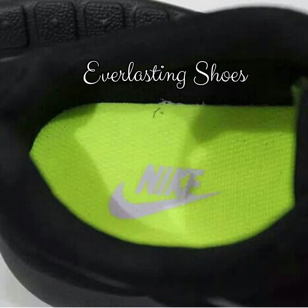 Sepatu Nike Roshe Run Hitam Sneakers Sneaker Full Black Premium Quality ...