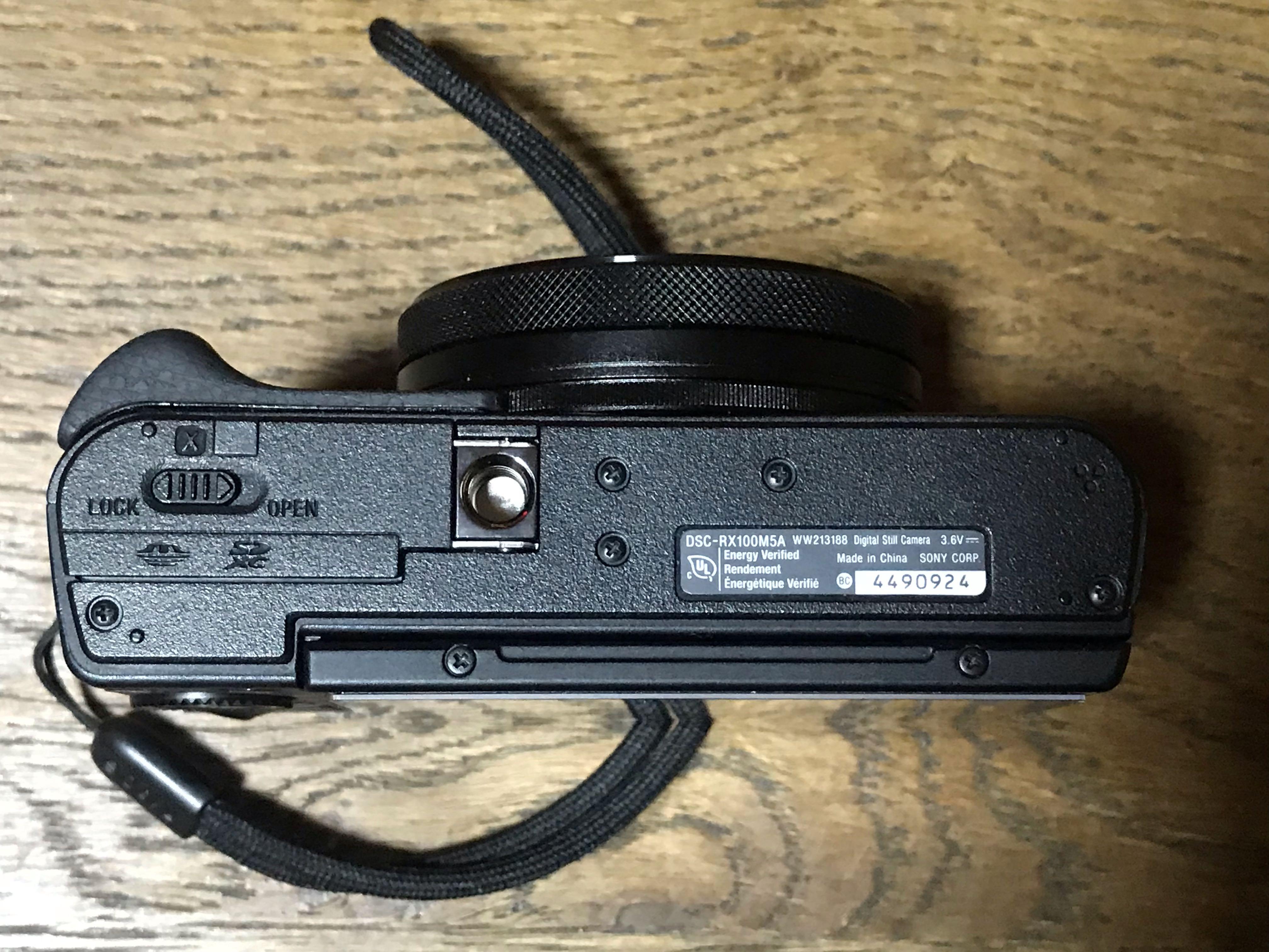 Sony RX100VA, Photography, Cameras on Carousell