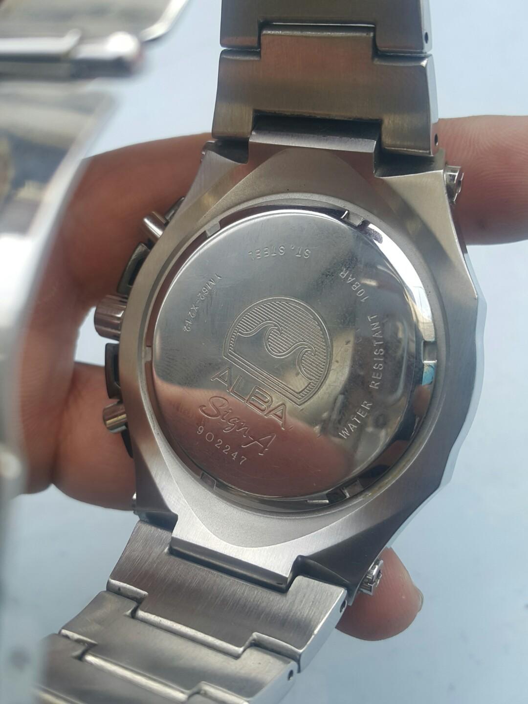 Alba watch original, Men's Fashion, Watches & Accessories, Watches on ...