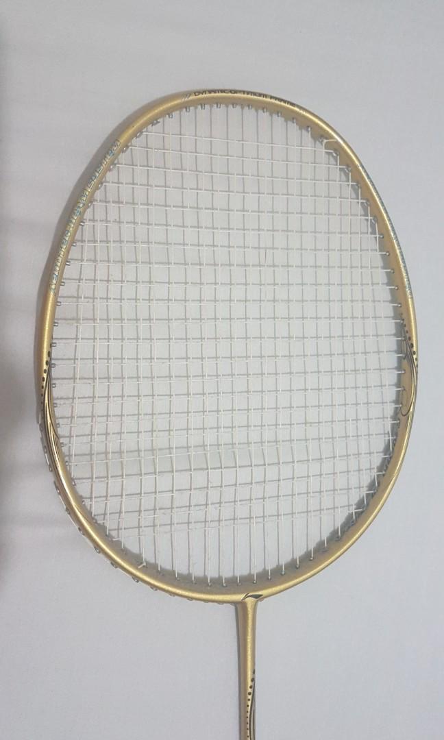 Li Ning Light weight Badminton Racket, Sports Equipment, Sports & Games ...