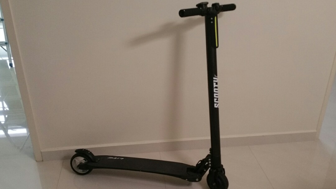 Scooty, Sports Equipment, PMDs, E-Scooters & E-Bikes, E-Scooters & E ...