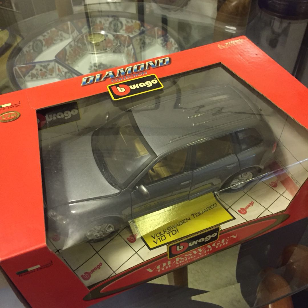 Bburago Volkswagen Touareg model car, Hobbies & Toys, Toys & Games on ...