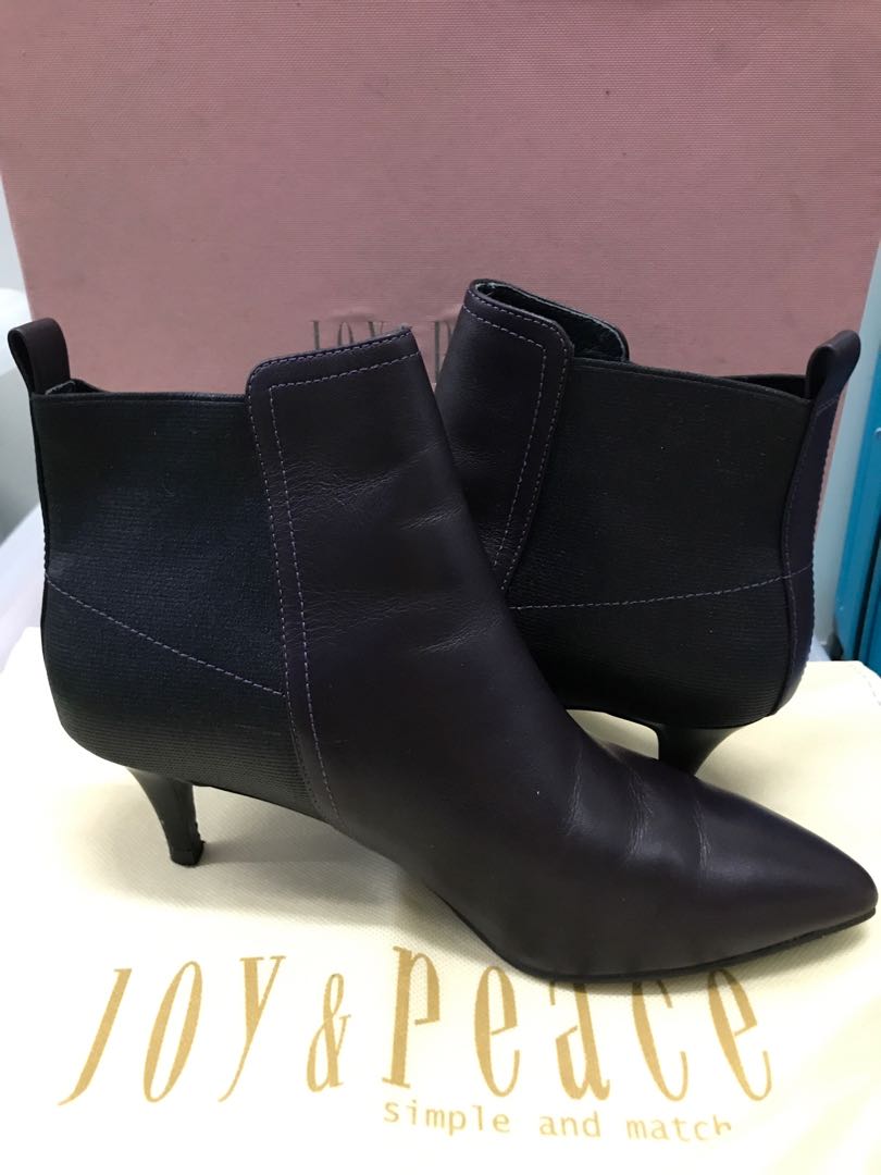 Joy and Peace boots, Luxury, Sneakers & Footwear on Carousell