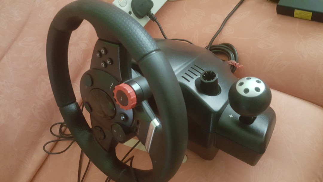Logitech Driving Force GT dfgt Steering Wheel, Video Gaming, Video Game ...