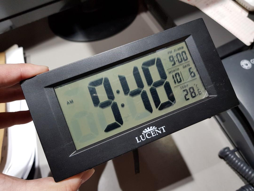 Table Digital Clock Auto Night Sensor +Date/Alarm/Tem Black, Furniture ...