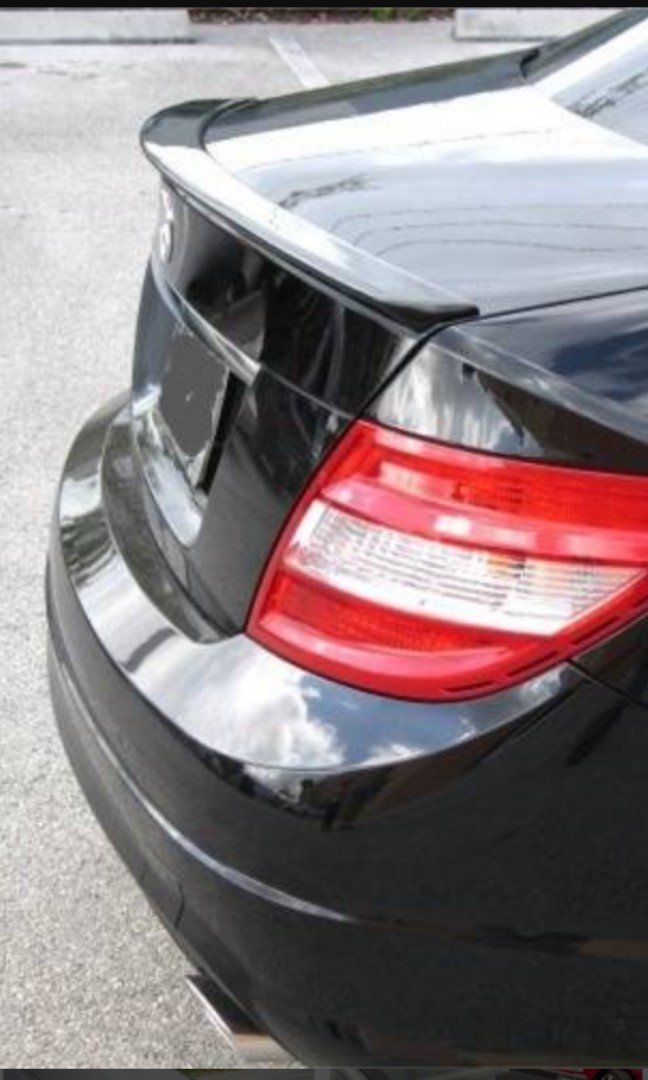 Mercedes W204 boot spoiler, Car Accessories, Accessories on Carousell