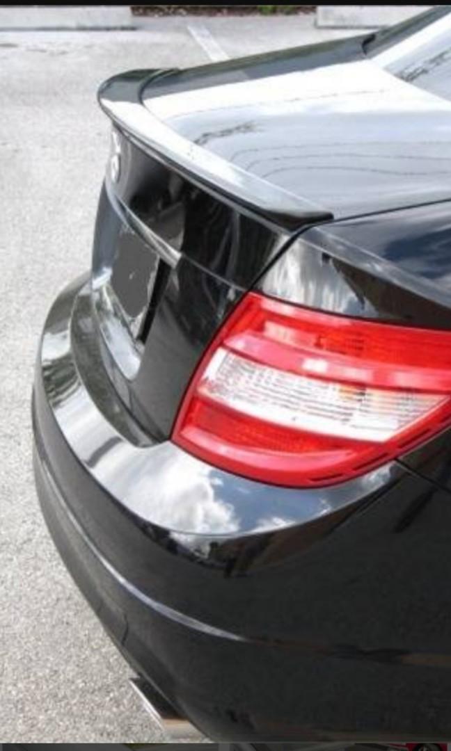 Mercedes W204 boot spoiler, Car Accessories, Accessories on Carousell