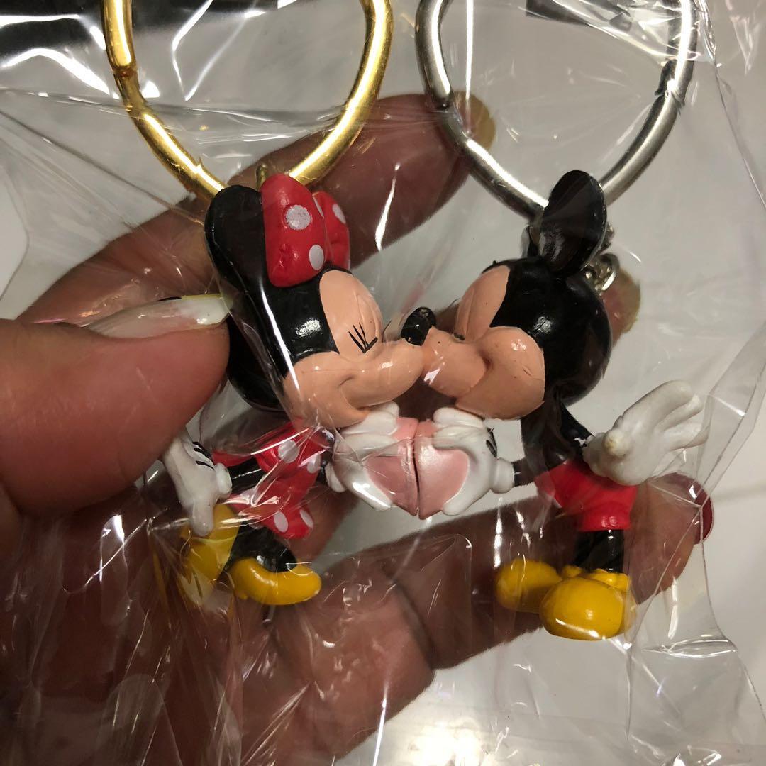 Mickey & Minnie lover key chains from Disneyland Paris, Hobbies & Toys ...