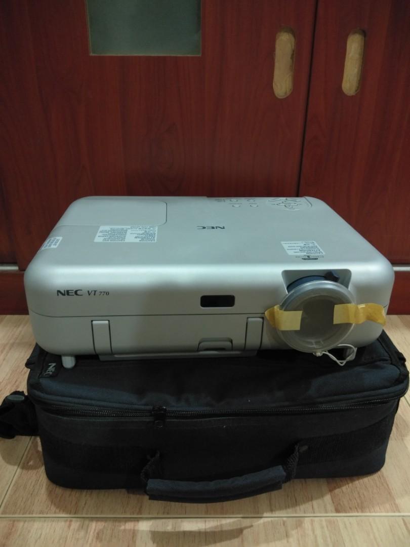 NEC VT770 Projector, TV & Home Appliances, TV & Entertainment ...