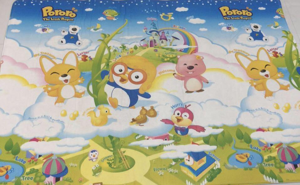 Pororo play mat, Babies & Kids, Bathing & Changing, Bathtub & Bath ...