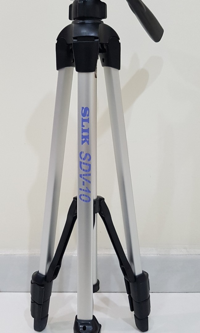 Slik SDV-10 Tripod, Photography, Photography Accessories, Tripods & Monopods on Carousell