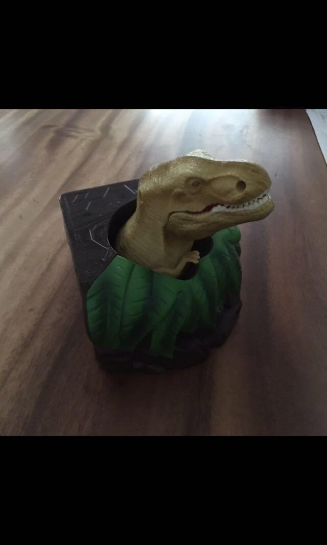 T-Rex Signature Cake Topper, Hobbies & Toys, Memorabilia & Collectibles ...