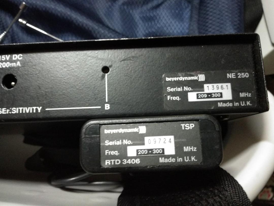 英國製造 BEYERDYNAMIC VHF WIRELESS BELT PACK 拜亞動力S250無線麥克風 吉他發射器, 音響器材, 可攜式 ...