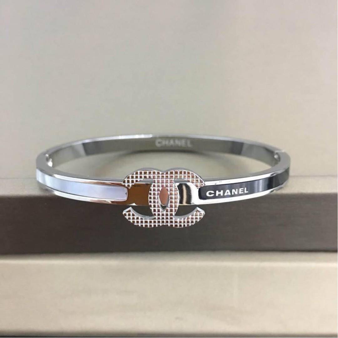 CHANEL BANGLE, Women's Fashion, Jewelry & Organizers, Bracelets on ...