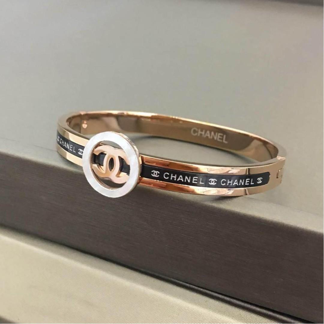 CHANEL BANGLE, Women's Fashion, Jewelry & Organizers, Bracelets on ...