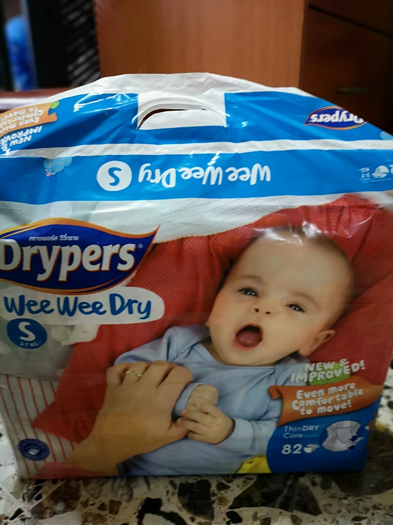 Drypers Wee Wee Dry, Babies & Kids, Bathing & Changing, Diapers & Baby ...