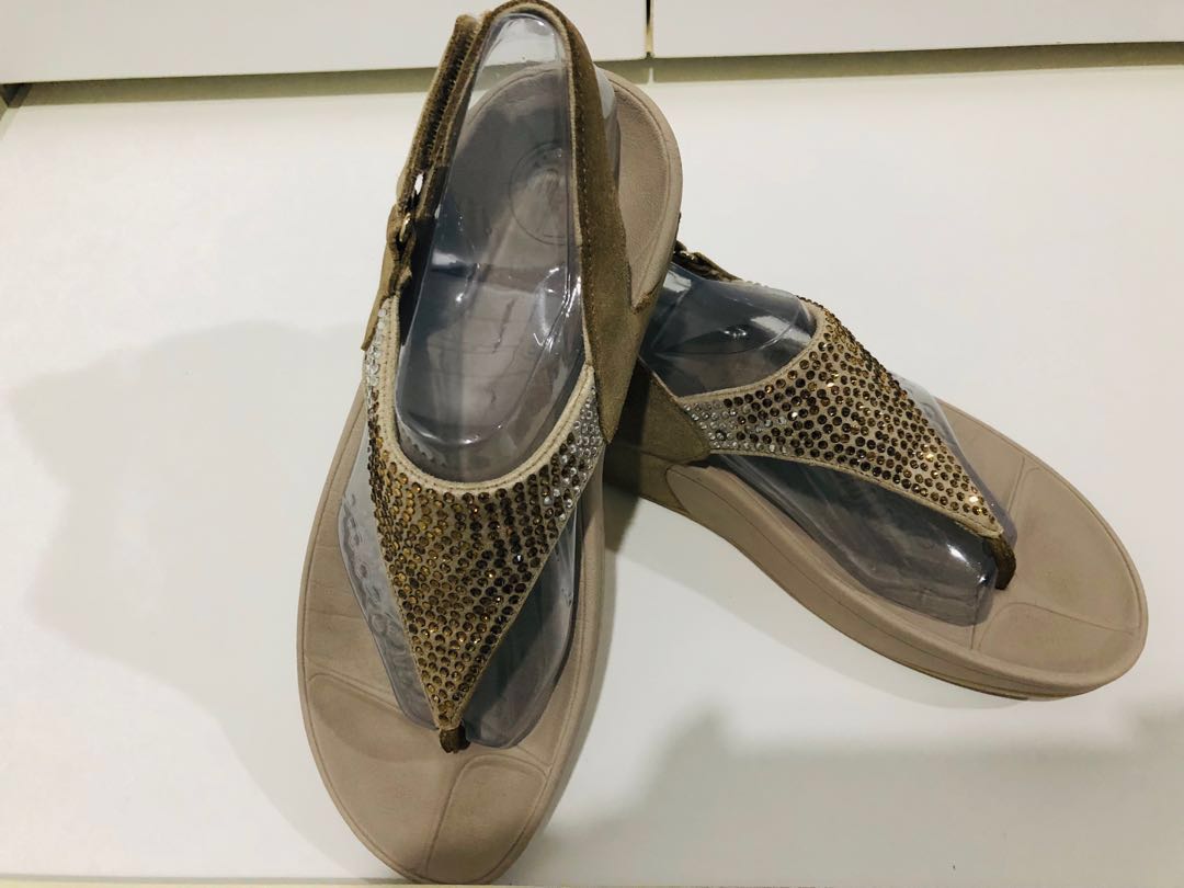 fitflop sandals rokkit thong strapback, Women's Fashion, Footwear ...