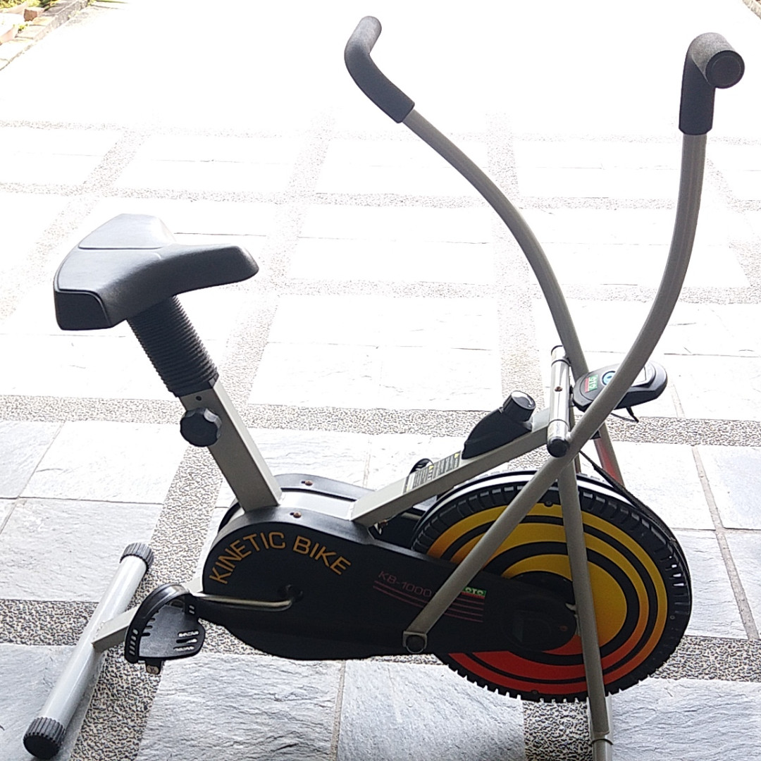 OTO Kinetic Bike KB-1000. Price Neg., Sports Equipment, Exercise & Fitness, Cardio & Fitness ...