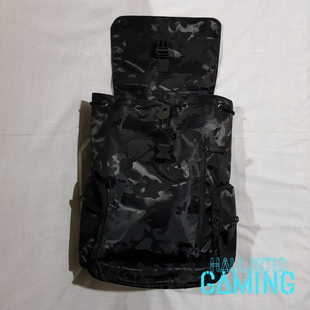 PlayStation Camo Backpack (Limited Edition), Video Gaming, Gaming ...