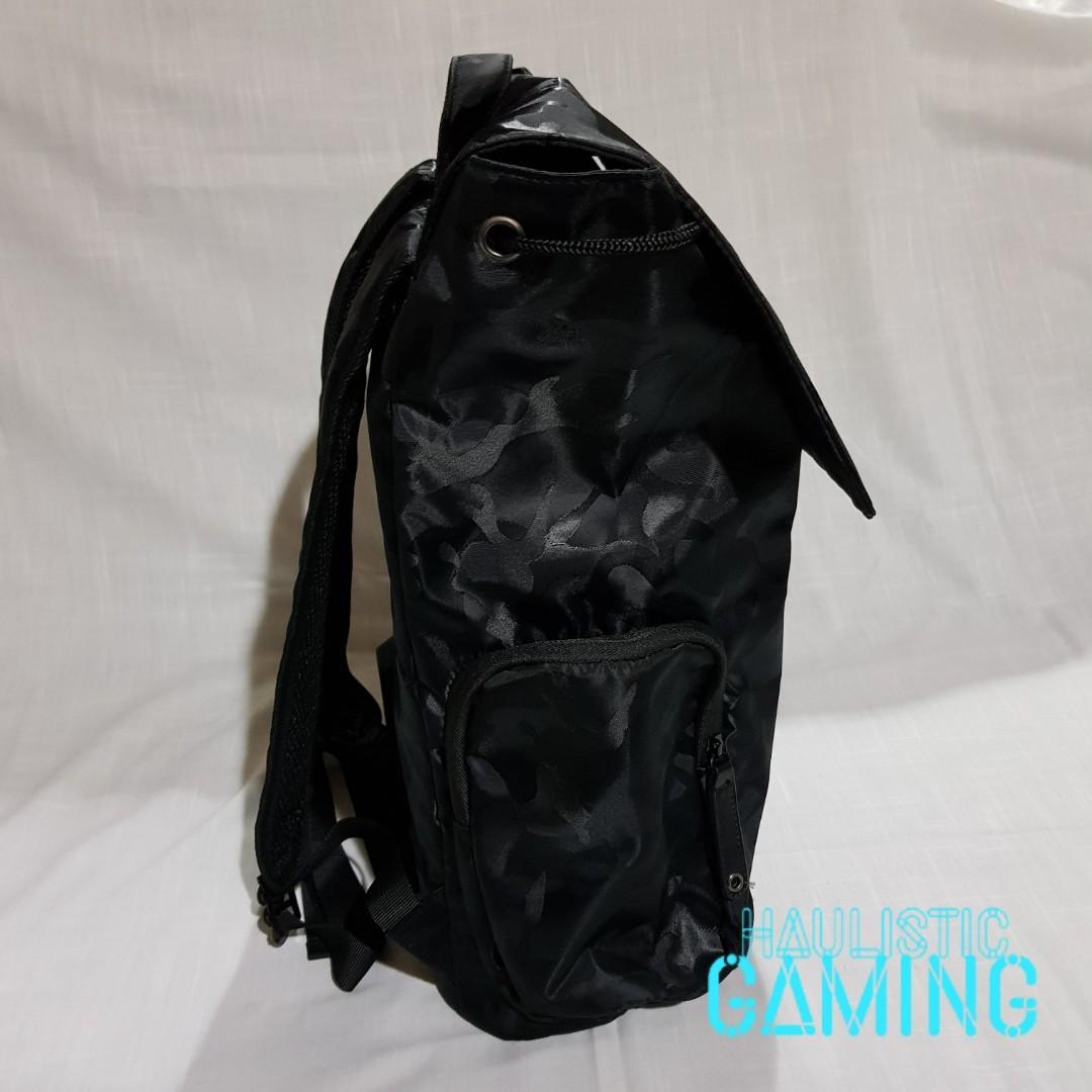 PlayStation Camo Backpack (Limited Edition), Video Gaming, Gaming ...