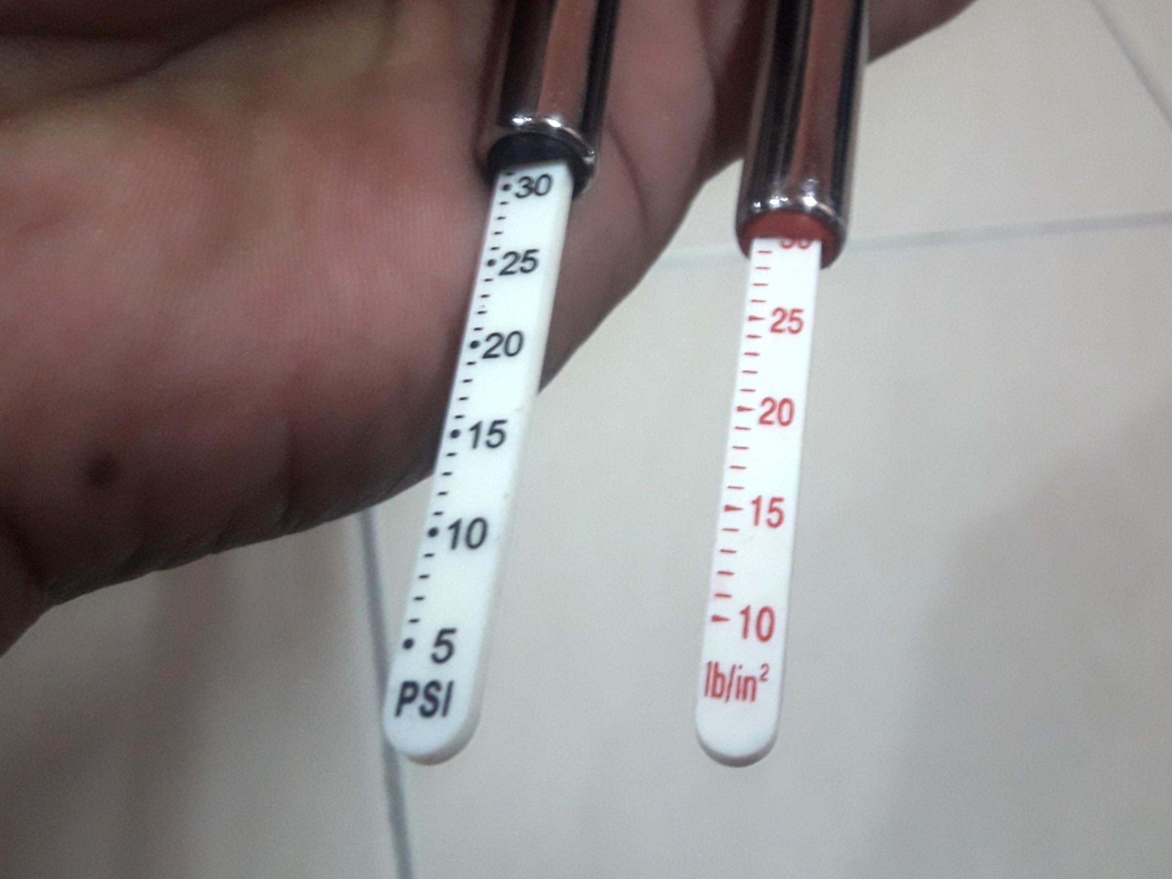 Pocket Pressure Gauge, Auto Accessories on Carousell