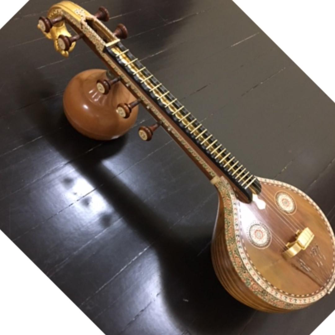 VEENAI INDIAN CLASSICAL MUSIC INSTRUMENT, Hobbies & Toys, Music & Media ...
