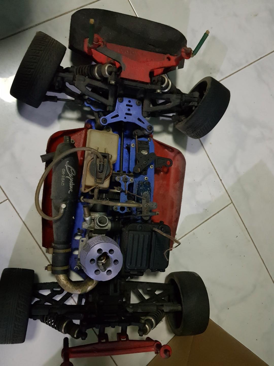 Nitro 1/8 Scale Buggy and Kyosho 1/8 scale on road car + Sanwa remote ...