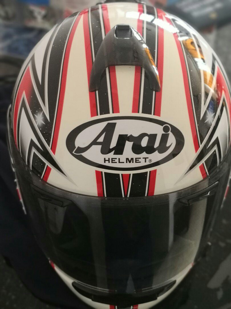 Arai Vector Full Face Helmet, Auto Accessories on Carousell