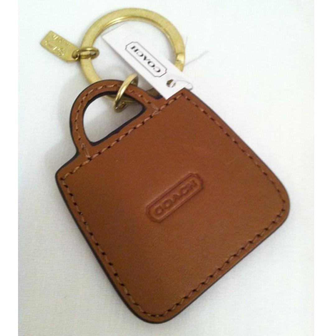 COACH PARK LEATHER BRASS TURNLOCK KEY FOB, Women's Fashion, Bags ...