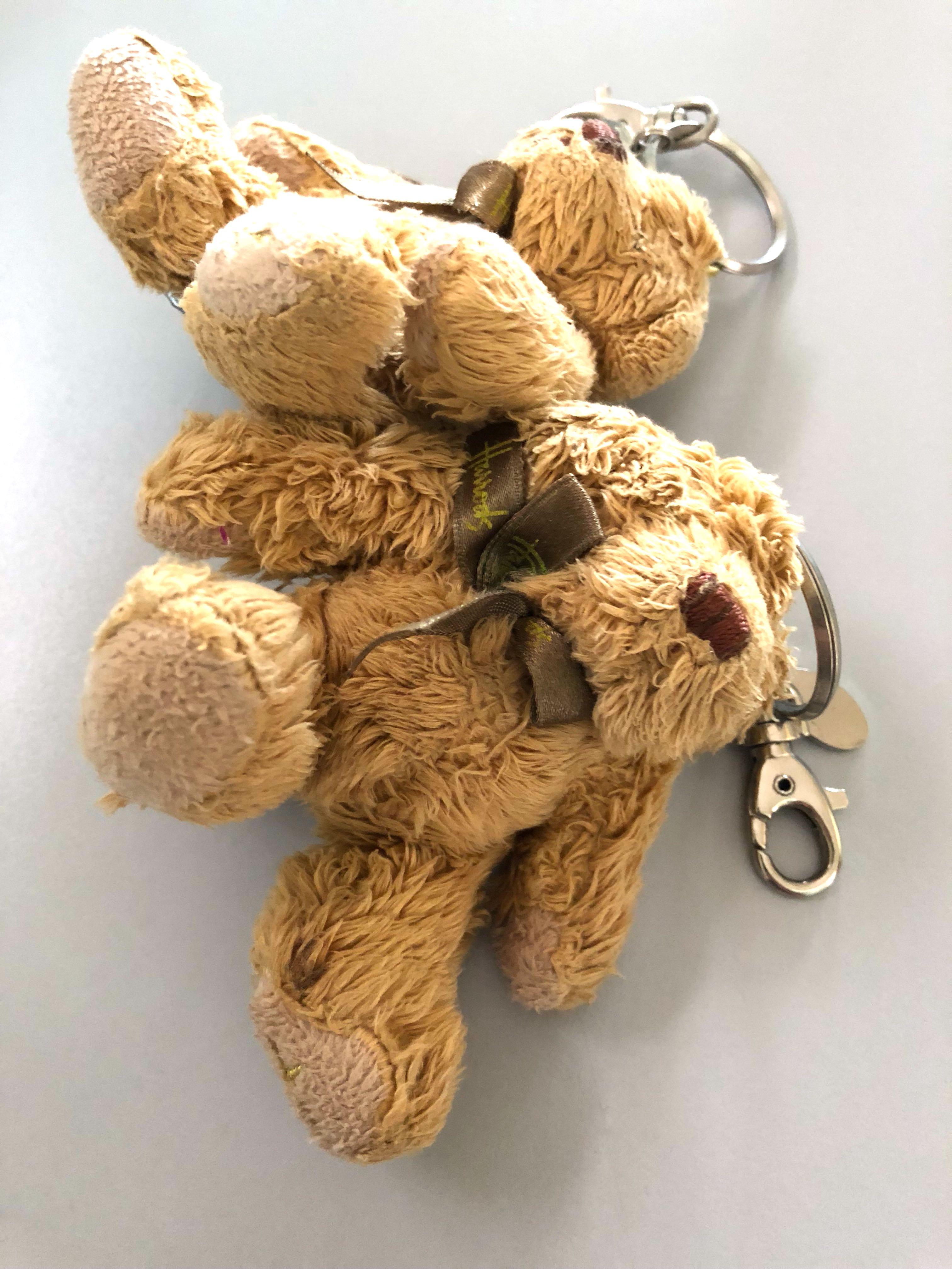Harrods Keychain, Everything Else, Others on Carousell