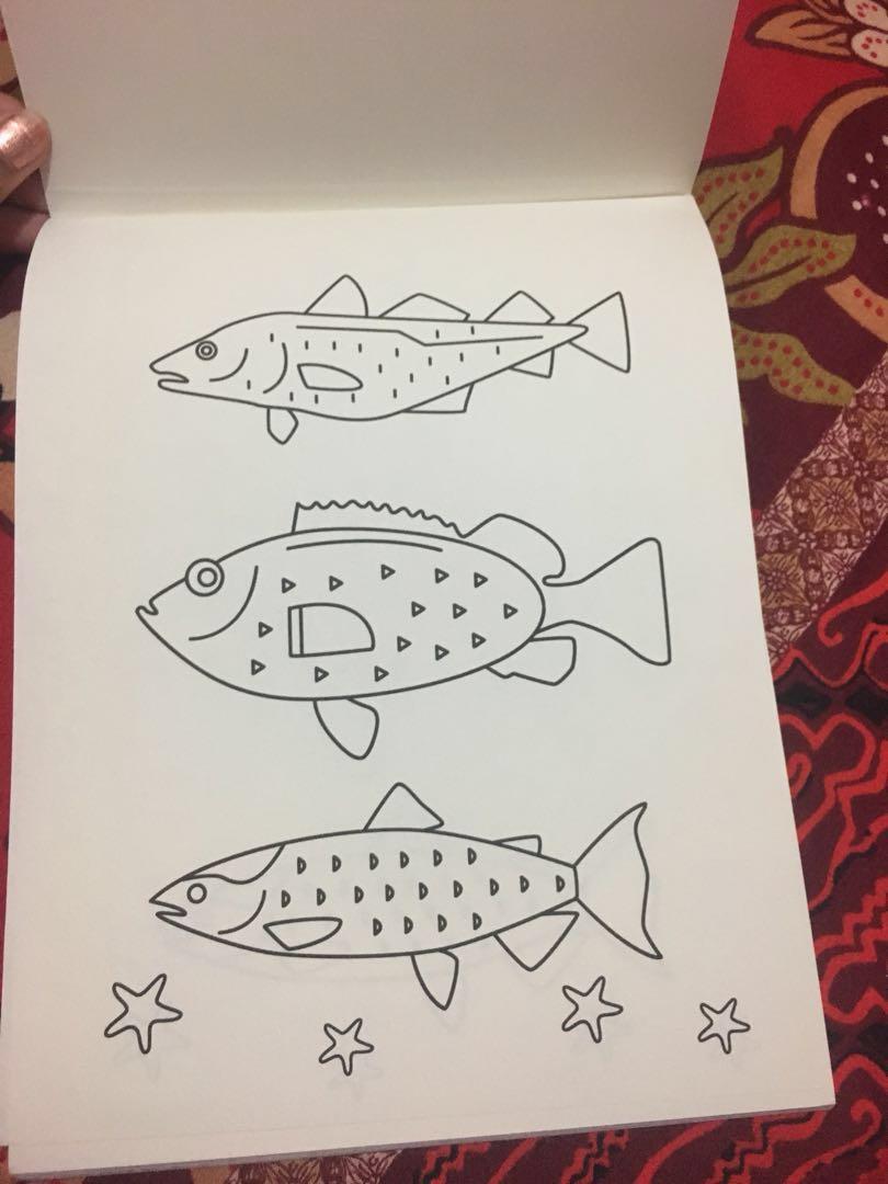 Miniso Coloring book, Buku & Alat Tulis, Buku Anak-Anak di Carousell