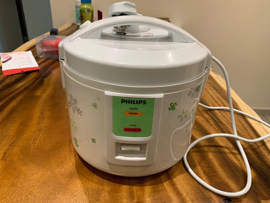 Used rice cooker, TV & Home Appliances, Kitchen Appliances, Cookers on ...
