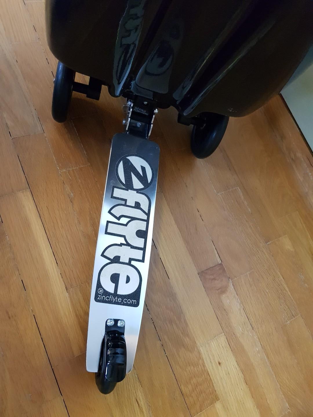 Zinc Flyte Scooter, Babies & Kids, Infant Playtime on Carousell