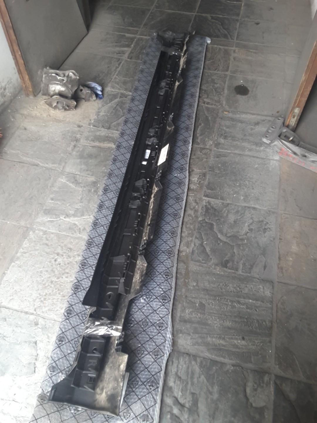 MERCEDES W253 GLC SIDE SKIRT RIGHT A2536980900, Car Accessories ...