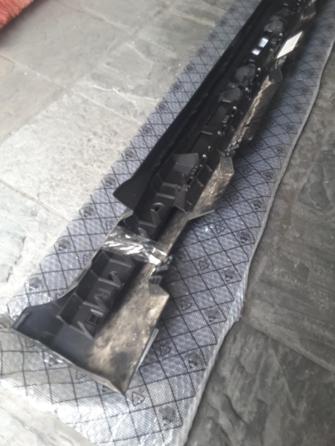 MERCEDES W253 GLC SIDE SKIRT RIGHT A2536980900, Car Accessories ...