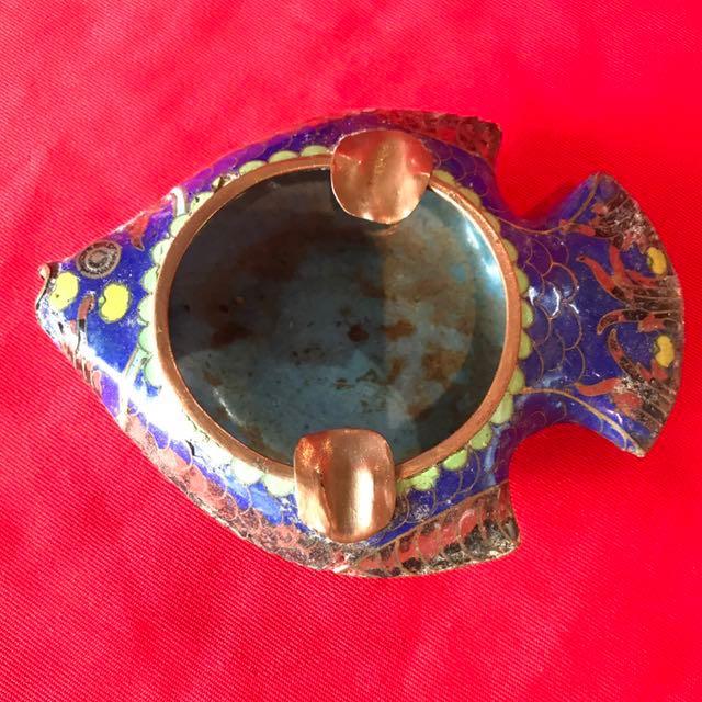 [8 TSCG 010] Vintage Fish Ashtray, Hobbies & Toys, Memorabilia ...