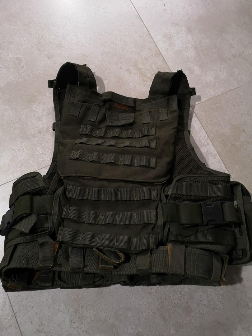 Force 21 Load Bearing Vest (SBO), Men's Fashion, Activewear on Carousell