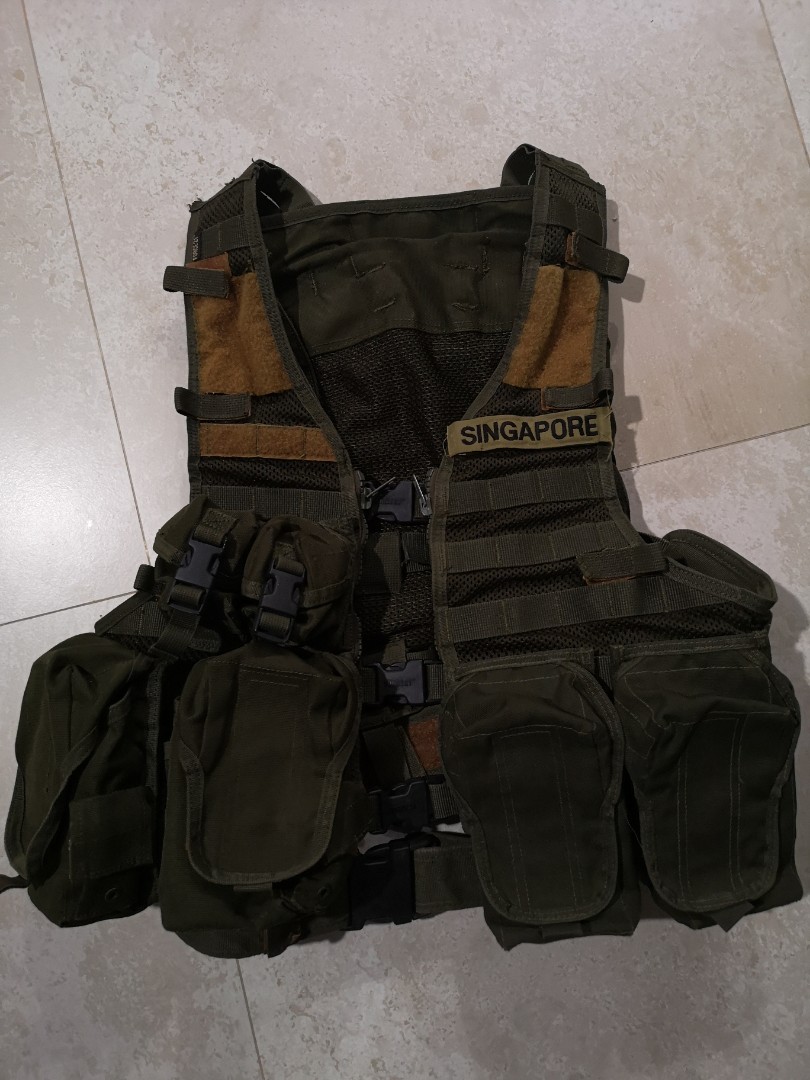 Force 21 Load Bearing Vest (SBO), Men's Fashion, Activewear on Carousell