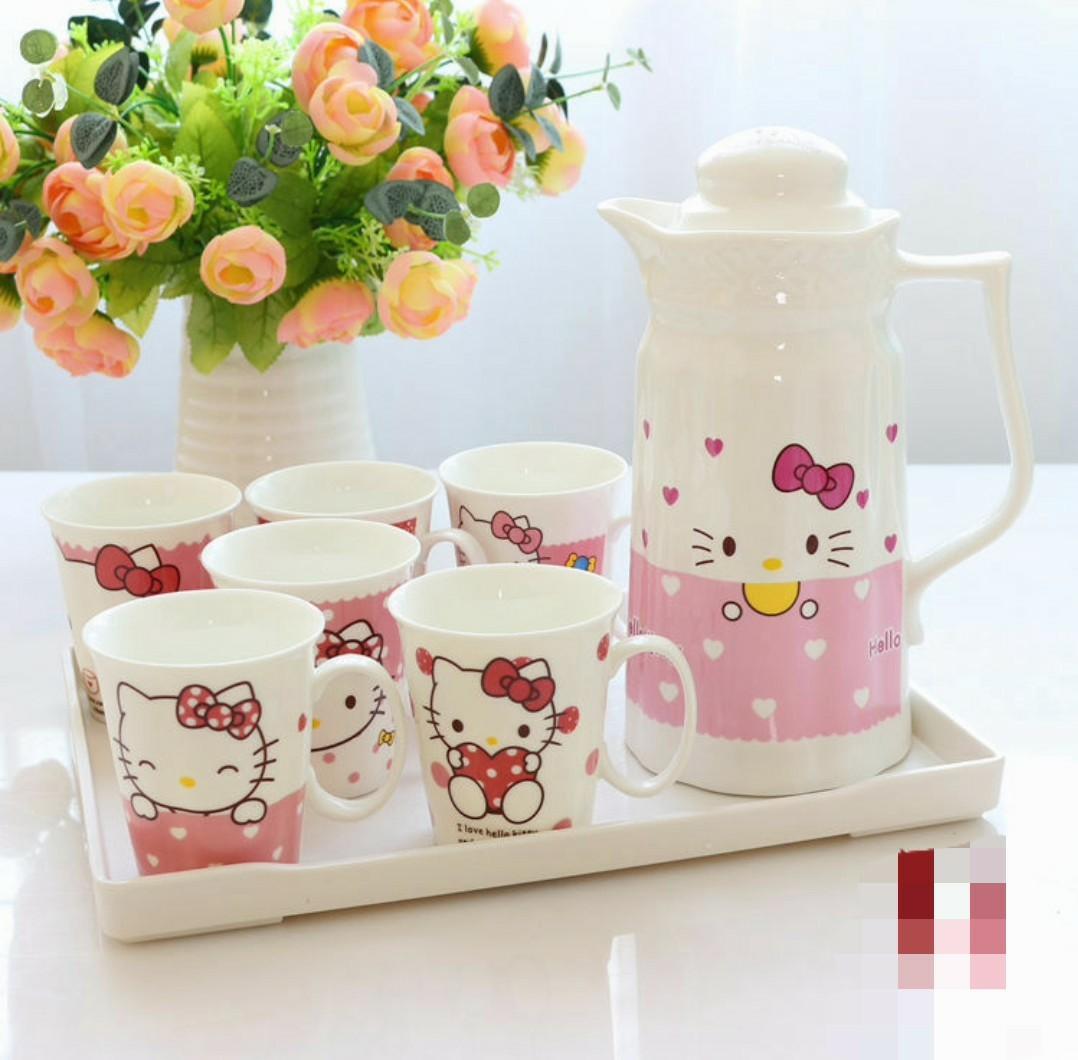 Hello Kitty Water Pitcher / Water Jug, Everything Else on Carousell