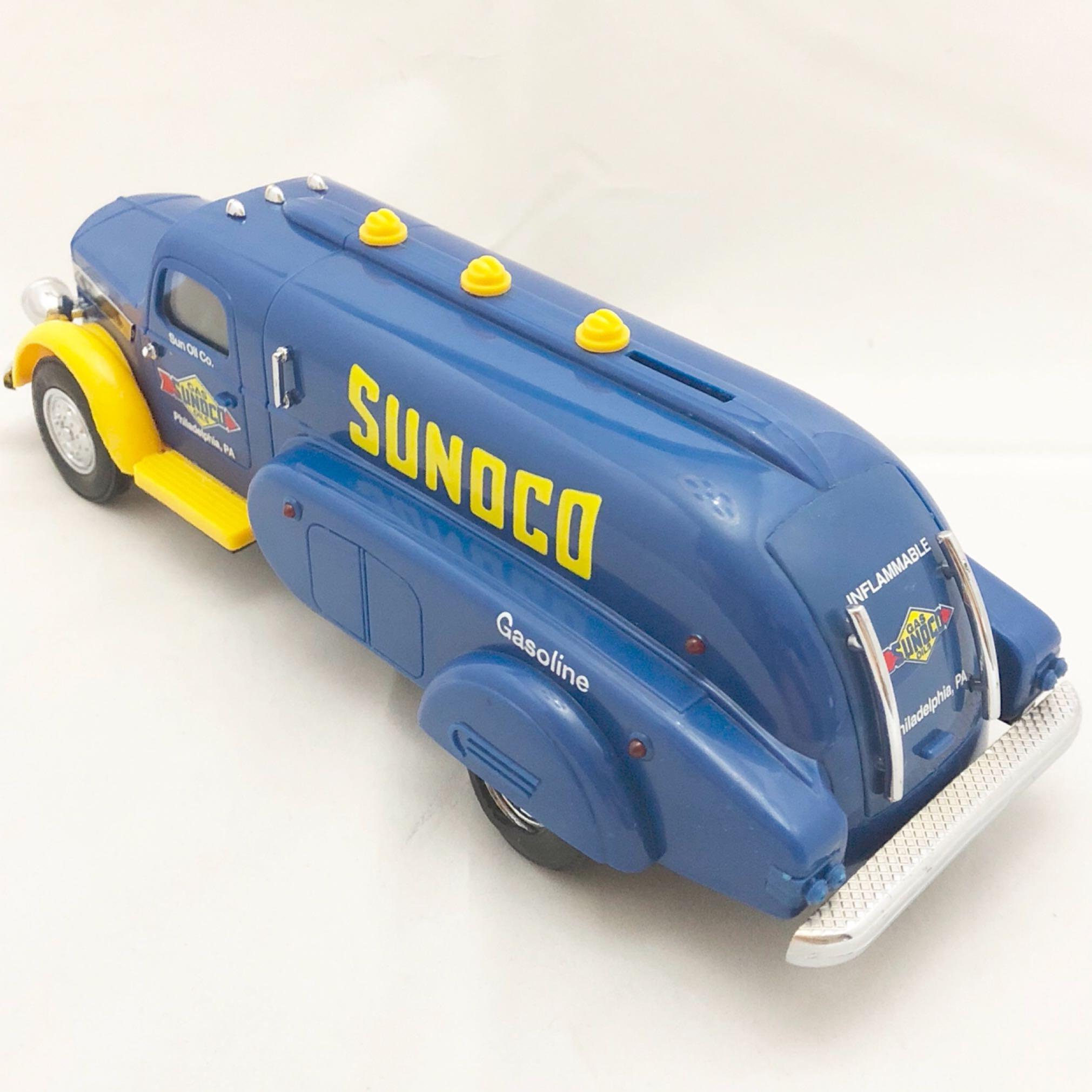 1:26 Scale Plastic Replica of 1941 SUNOCO Oil & Gas International ...