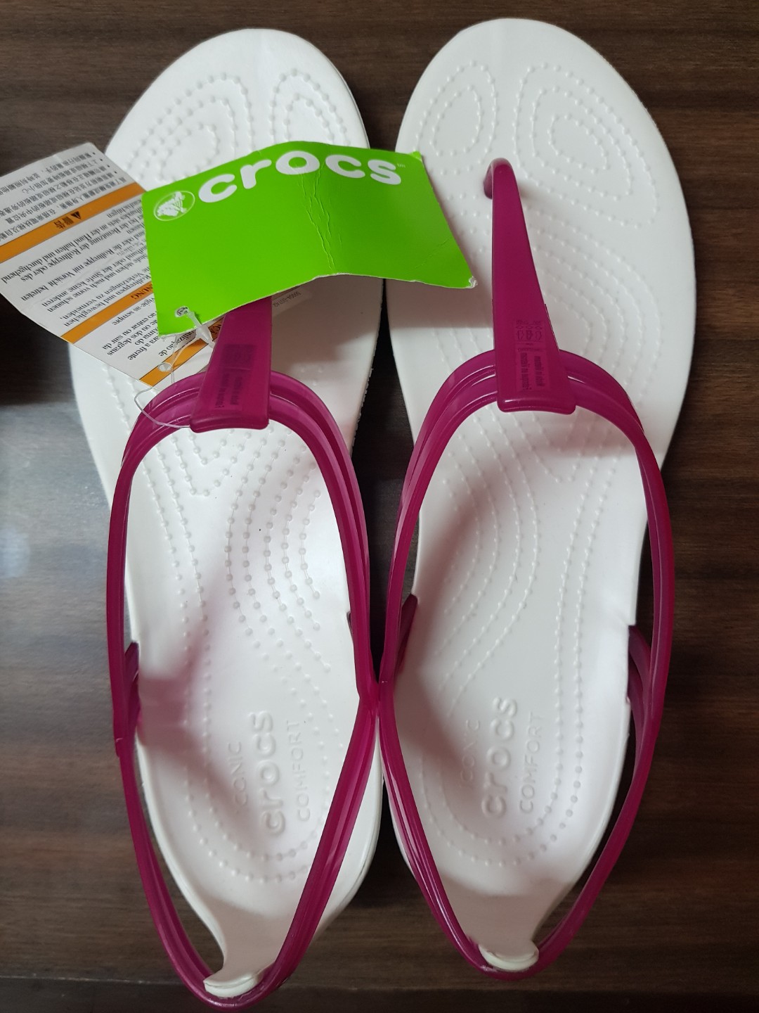 Authentic CROCS Sandals, Women's Fashion, Footwear, Sandals on Carousell