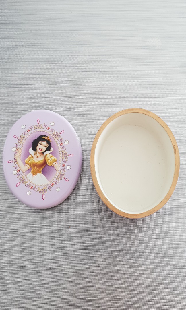 Disney's Snow White Treasure Box, Everything Else on Carousell