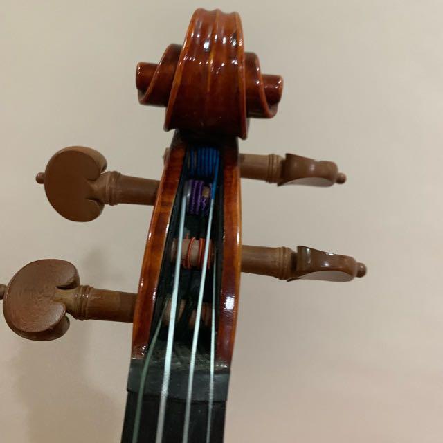 Eurostring violin model 400 (Italian brand) size 1/4, Hobbies & Toys ...