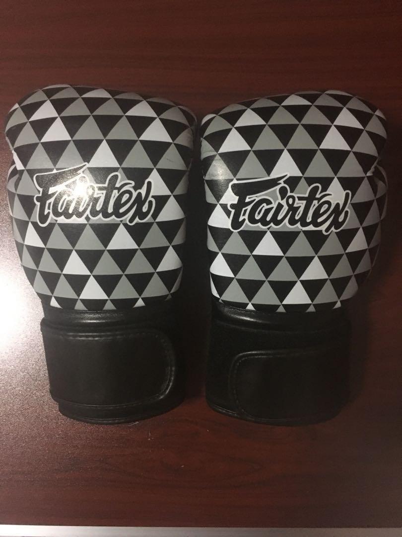 Fairtex Muay Thai Gloves 12oz, Sports Equipment, Sports & Games, Racket ...