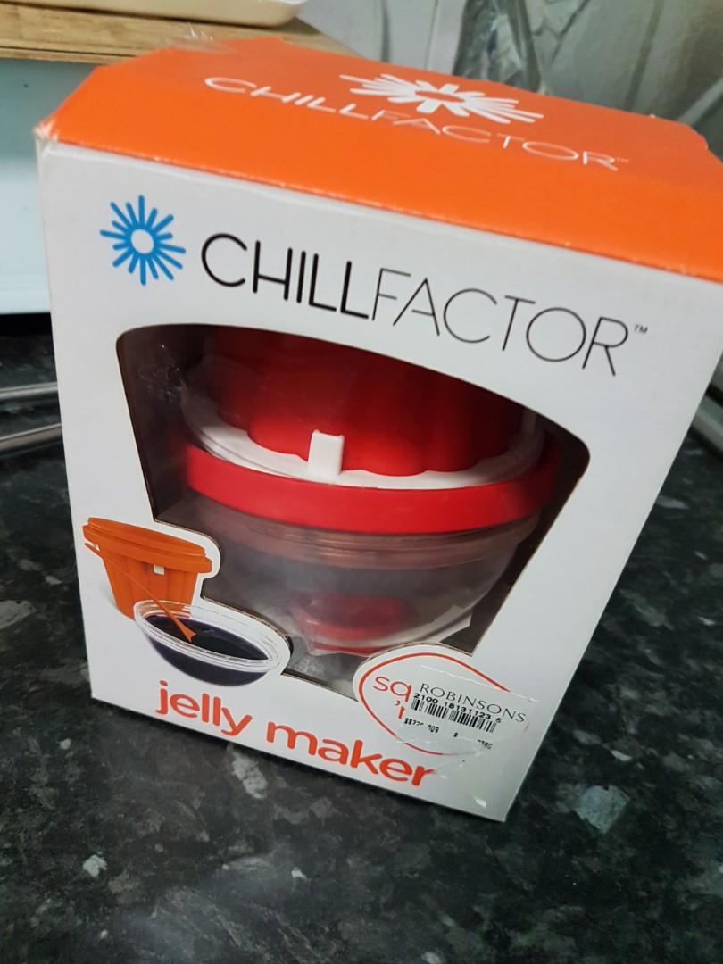 Jelly maker + jelly cups, Food & Drinks, Other Food & Drinks on Carousell