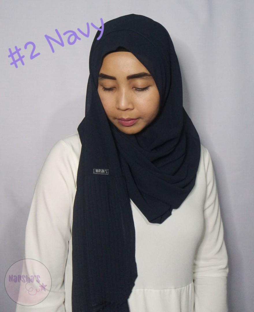 Ruffle Instant Shawl (Buy 2 free 1), Women's Fashion, Muslimah Fashion ...